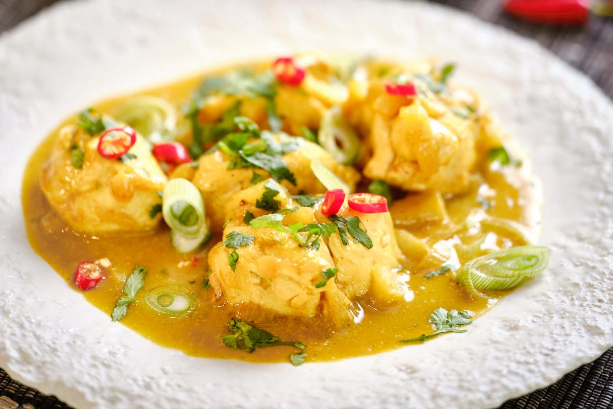 Un estupendo (y jugoso) pollo al curry