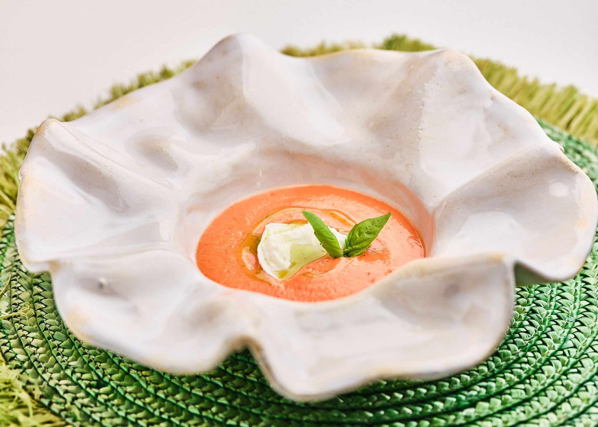 Receta de crema suave de tomate y albahaca fácil